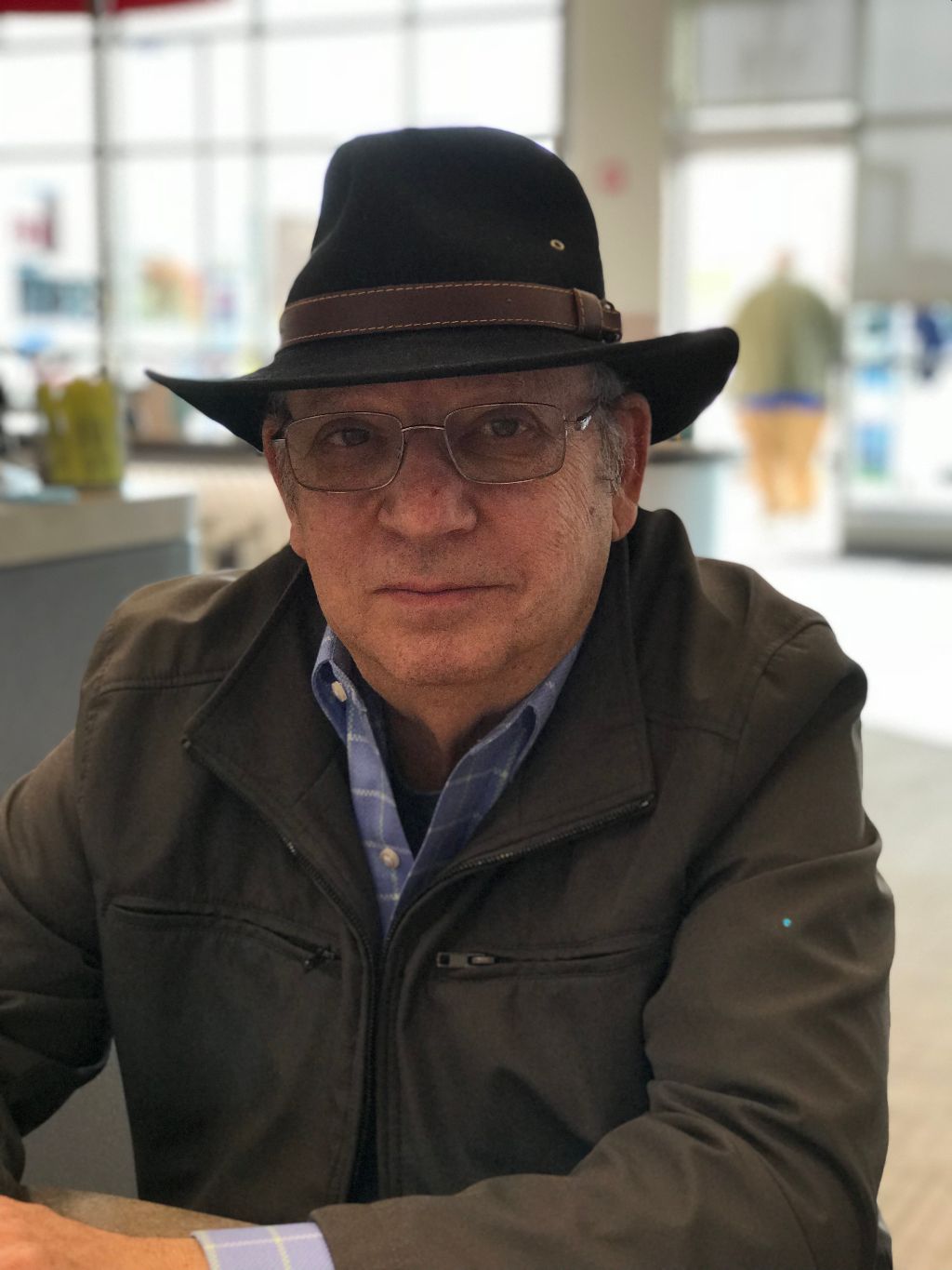 Her Face Streaked with Tears – Zvi Sesling | panoply, a literary zine